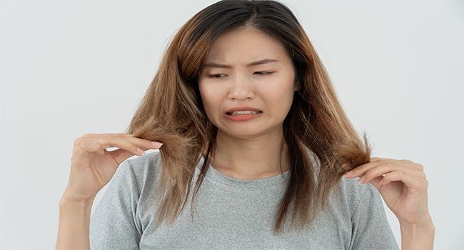 How to Fix Dead Hair? Causes, Signs & Science-Backed Solutions for ...