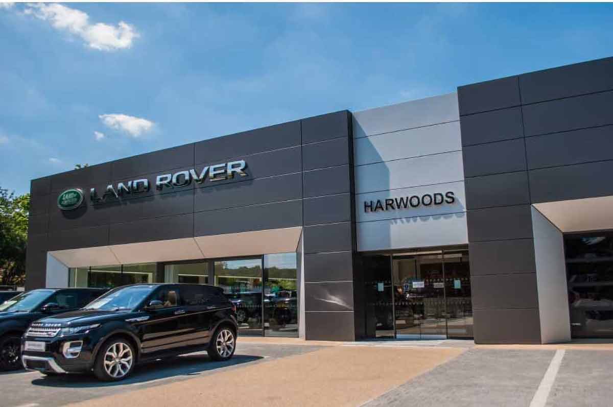 Land Rover Dealer Edenbridge | Kent, TN8 5NG | Harwoods Land Rover