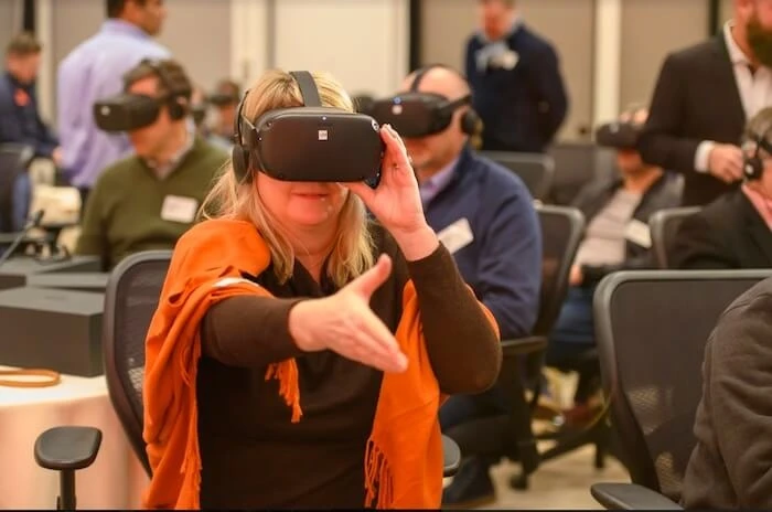 How VR Training in the Workplace Is Transforming Learning on the Job