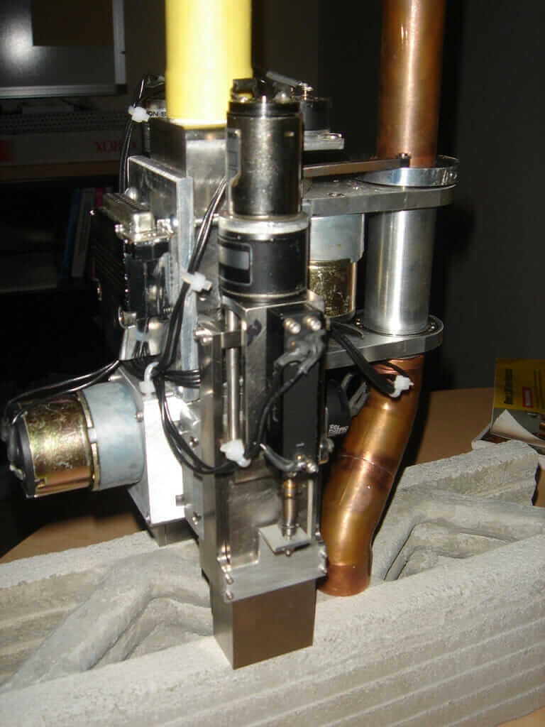 3D printing concrete for buildings in space and on Earth