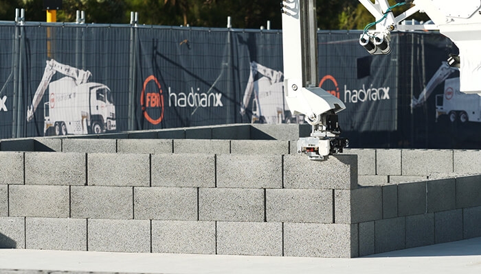 Bricklaying robot brings automation to construction sites