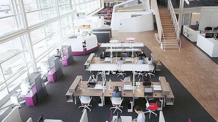 Step into Steelcase's virtual office space to experience furniture