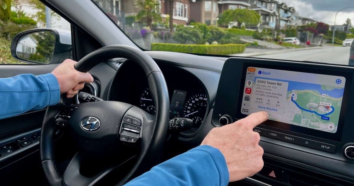 CarPlay, seguros y conectividad: alquilar un carro moderno en RD ...