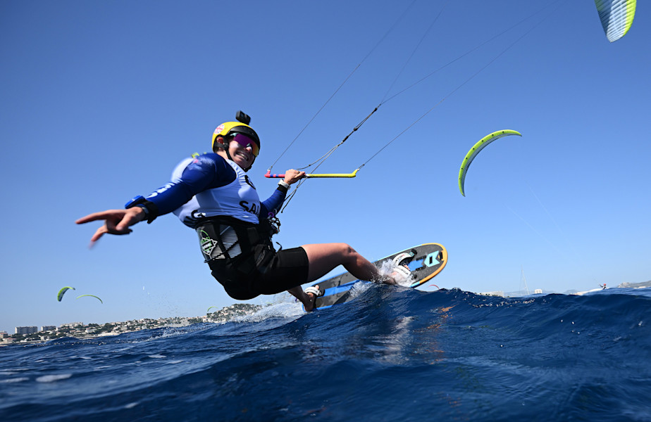 The GB Kite Girls introduce you to their new Olympic sailing class ...