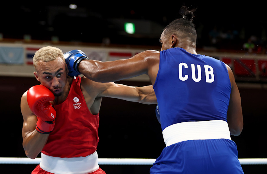 Light heavyweight fighter Whittaker wins Team GB's fourth boxing medal ...