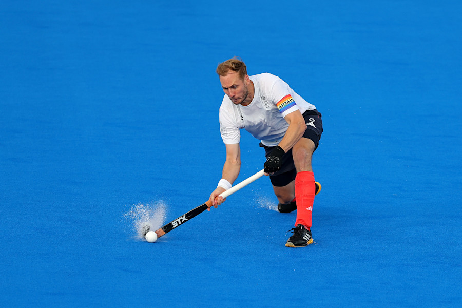 Ames and GB to fight until the end in men's hockey knockout stages ...