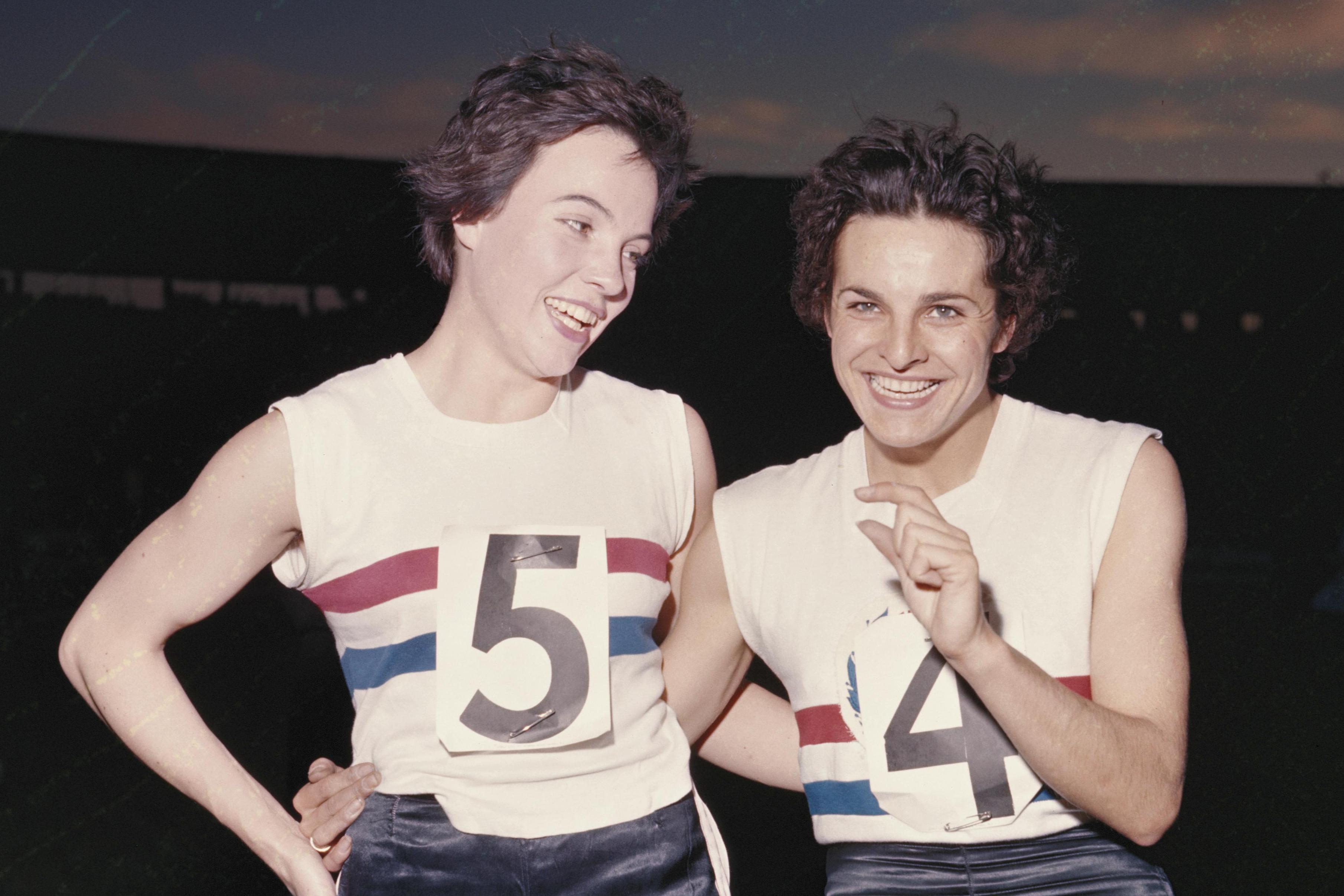 June FOULDS – DÉCÈS DES CÉLÉBRITÉS