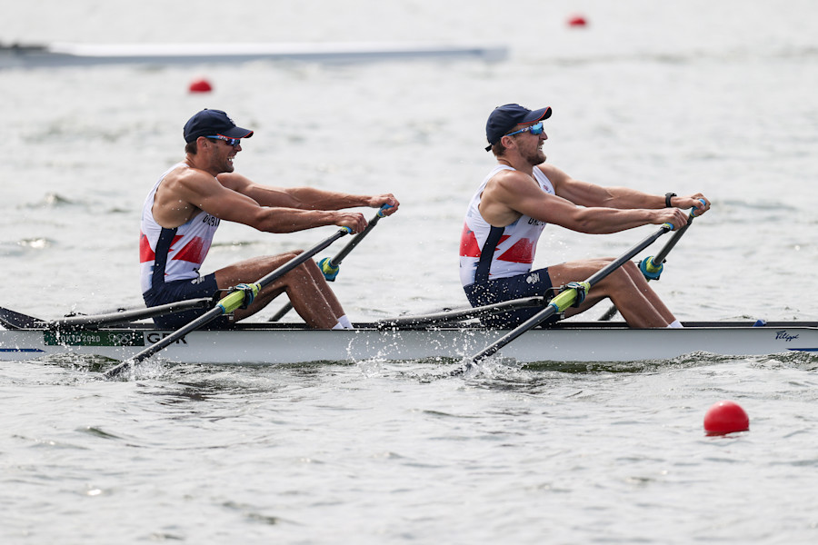 Olympic rower Collins approaches end of marathon challenge | Team GB