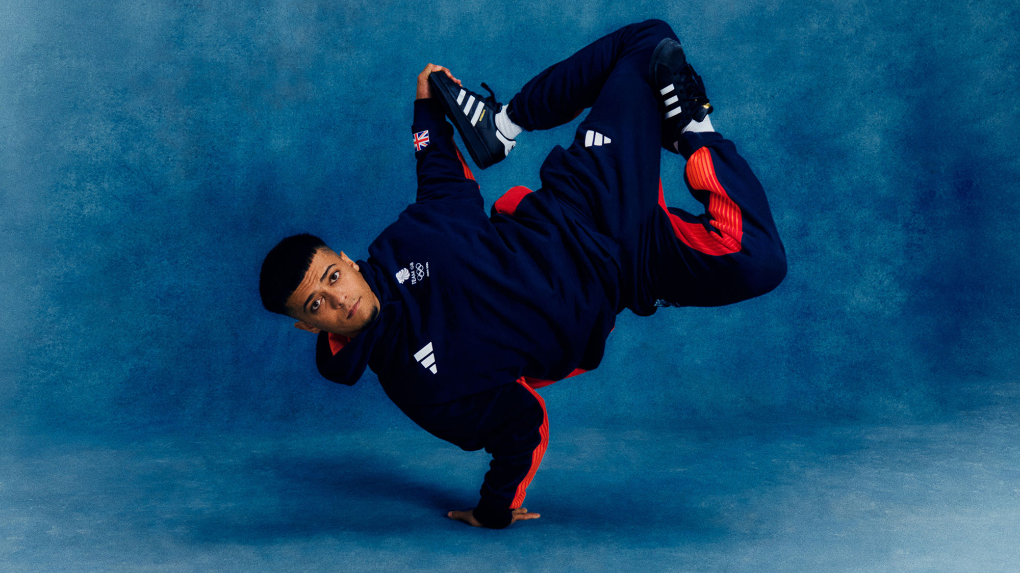 breakdancing olympics logo