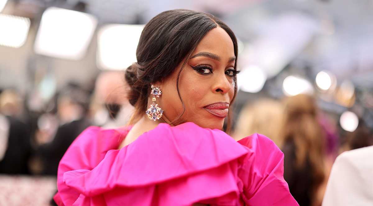 Niecy Nash Talks 'The Rookie' Spinoff, 'Reno 911' Legacy