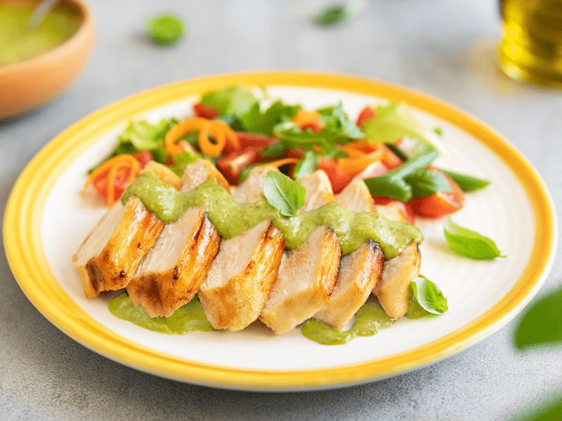 GRILLED CHICKEN WITH PESTO ALLA GENOVESE DRESSING | Barilla | Barilla