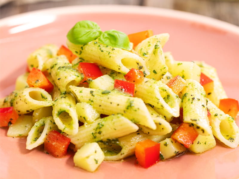 PENNE RIGATE WITH PESTO ALLA GENOVESE, POTATOES AND CAPSICUM| Barilla ...