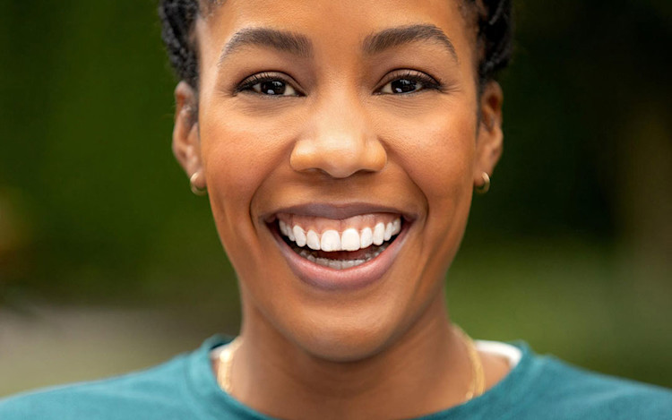 How Does the Invisalign® Treatment Work? | Invisalign.com