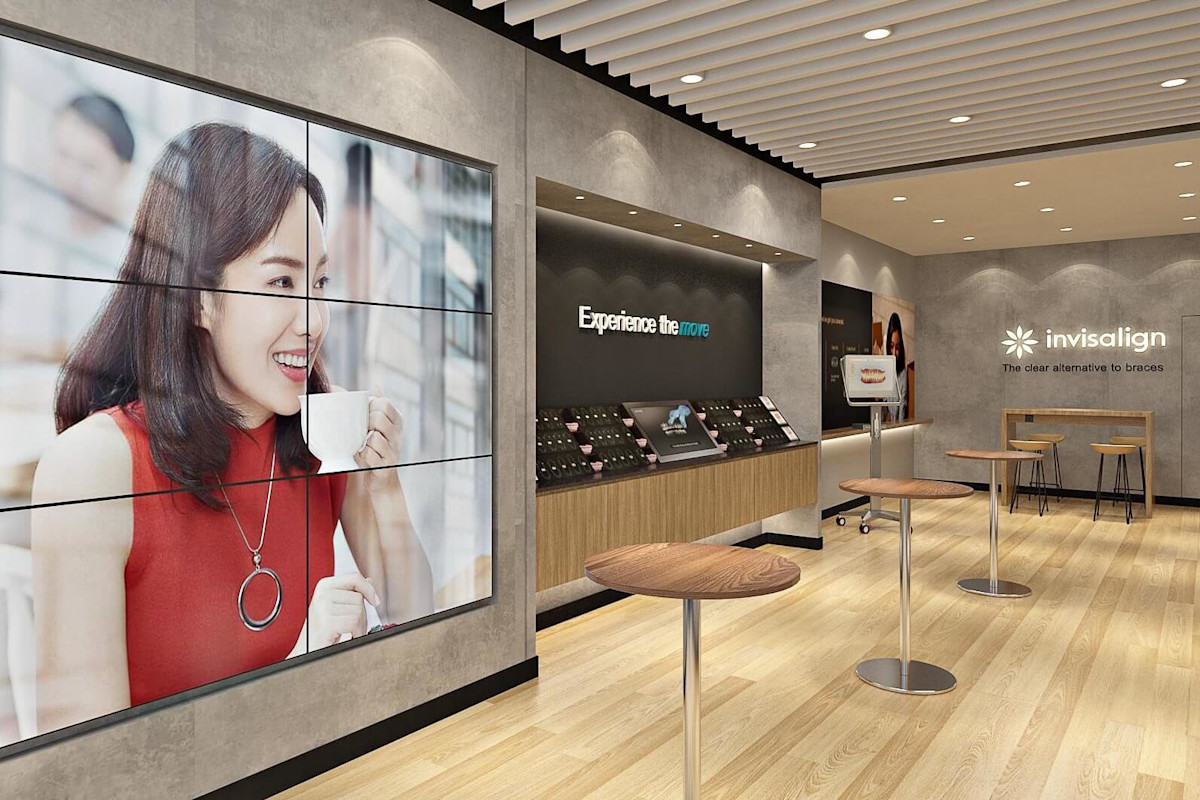 Bangkok Centre | Invisalign Center | Invisalign