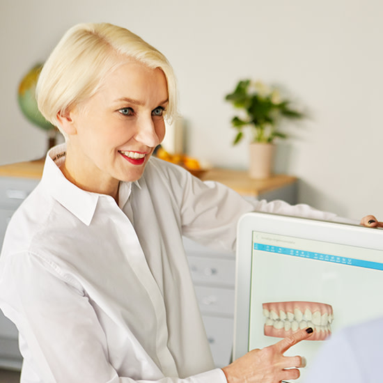 Invisalign-prosessi | Invisalign-hoidon saaminen