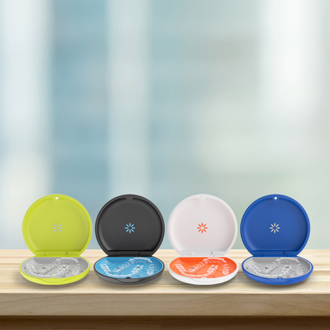 Clear Teeth Straighteners - Invisible Retainers | Invisalign Treatment