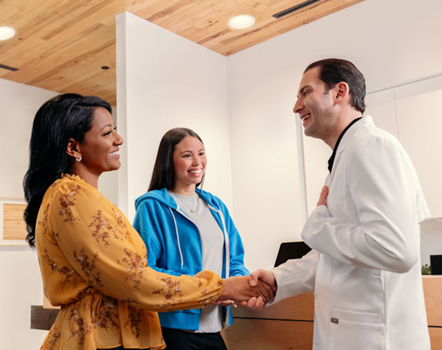 Invisalign treatment | Invisalign clear aligners