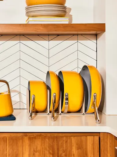 What Is a Skillet? Skillet vs. Frying Pan Key Differences | Caraway