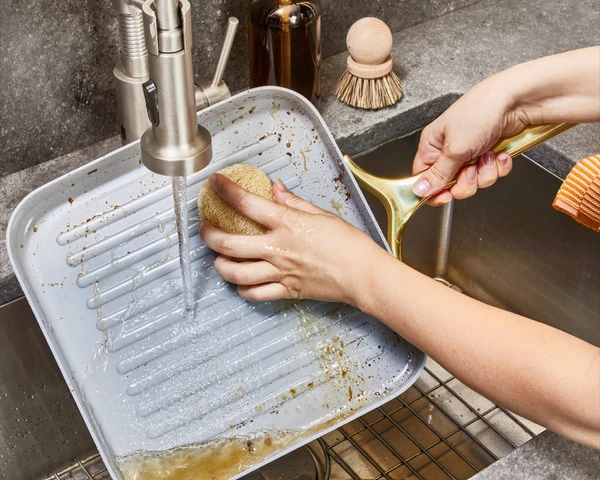 How To Clean Ceramic Pans: 6 Pro Tips | Caraway