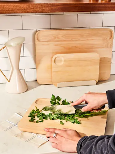 What Is a Rondeau Pan? 6 Uses and Benefits | Caraway