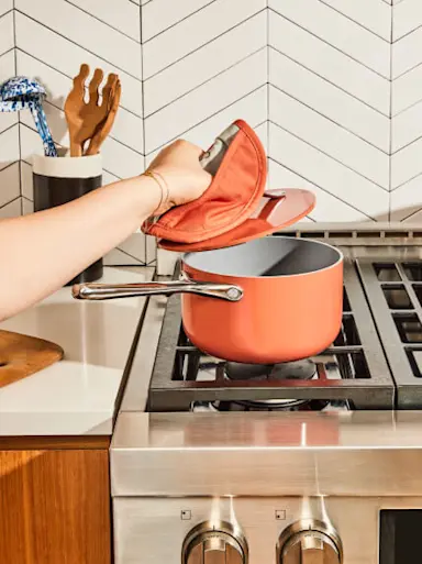 Non-Toxic Ceramic, Cast Iron, and Stainless Steel Cookware | Caraway