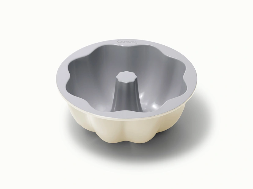 Fluted Cake Pan | 9.5” Non-Stick Ceramic Baking Pan | Caraway
