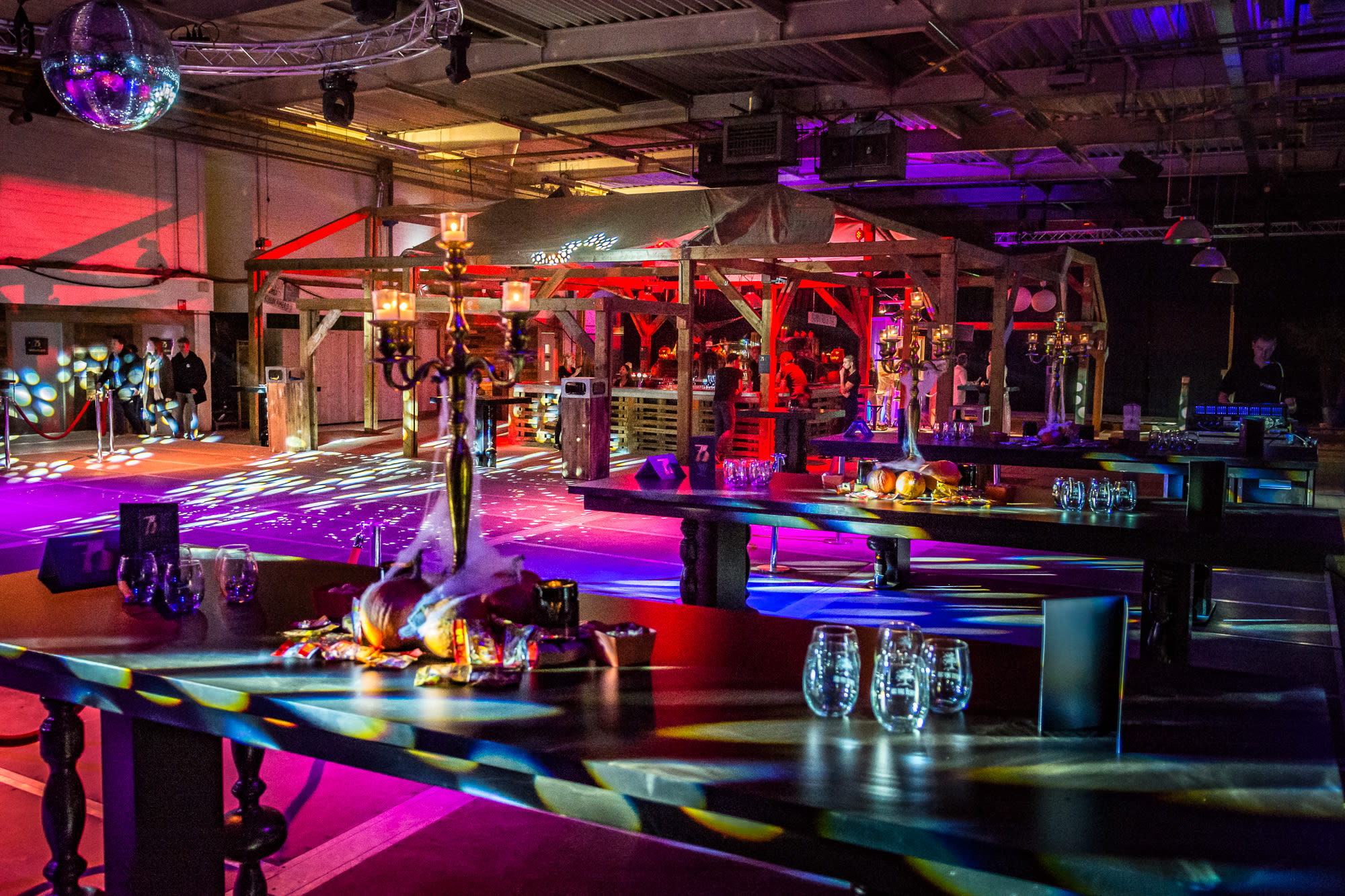 Personeelsfeest organiseren? | Unieke feestlocatie in Breda | STRND