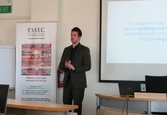 Professional Talk by Mr. Jamie Read, Director, Healthcare at Edelman ...