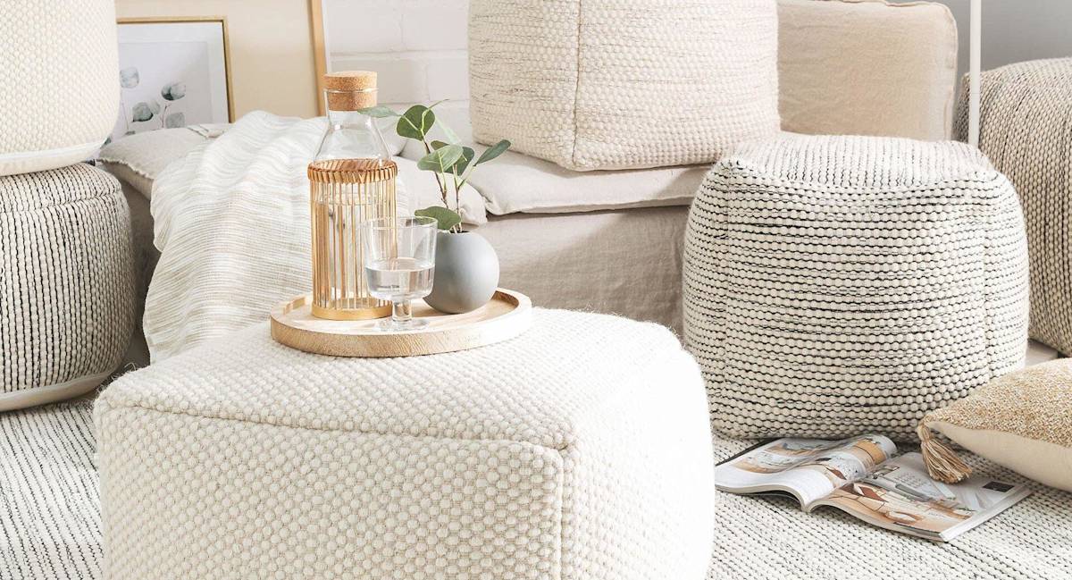 How to Style Poufs & Floor Cushions? Interior Tips | benuta blog