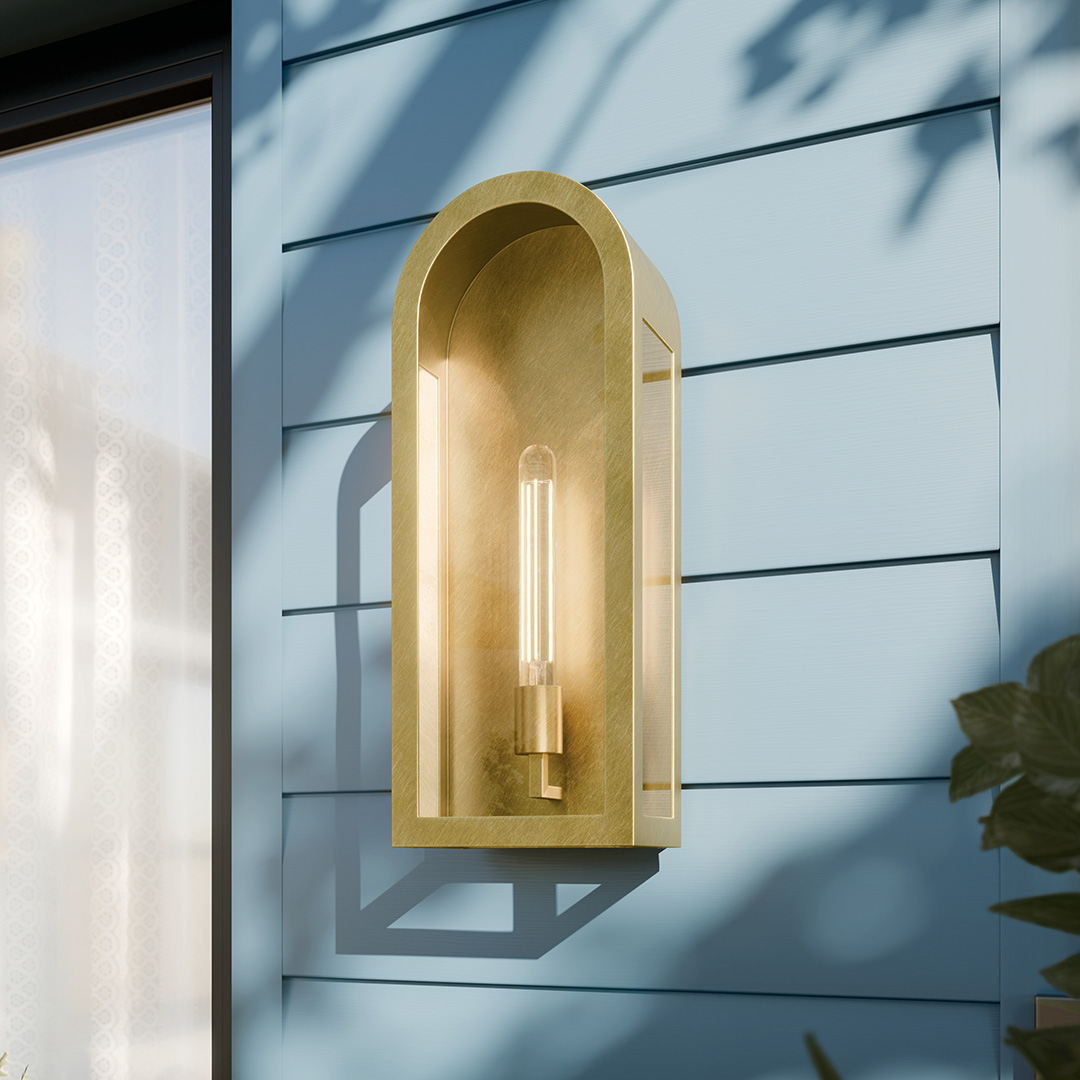 Marea 20.25" Outdoor Wall Light in Brass | Kichler Lighting