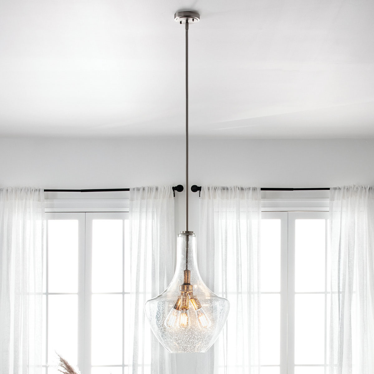 Everly 22.75" 3 Light Pendant Olde Bronze | Kichler Lighting