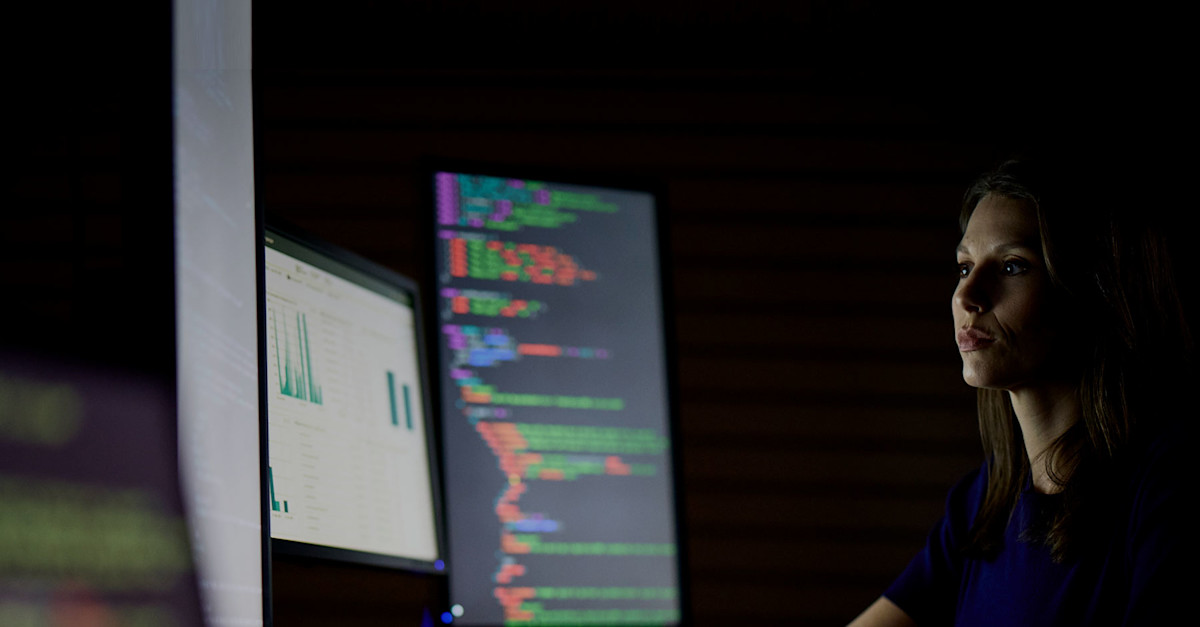 Investigating build failures with CloudBees Pipeline Explorer Investigating build failures with CloudBees Pipeline Explorer