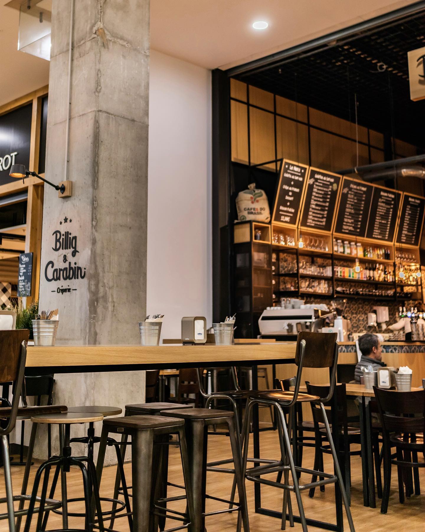 Billig & Carabin | Ametzondo Shopping