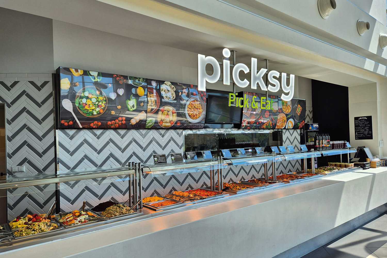 Picksy | Wola Park - EN