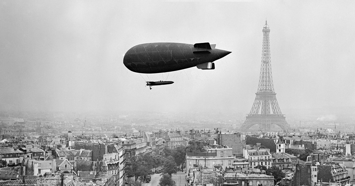 The fall and rise of the airship