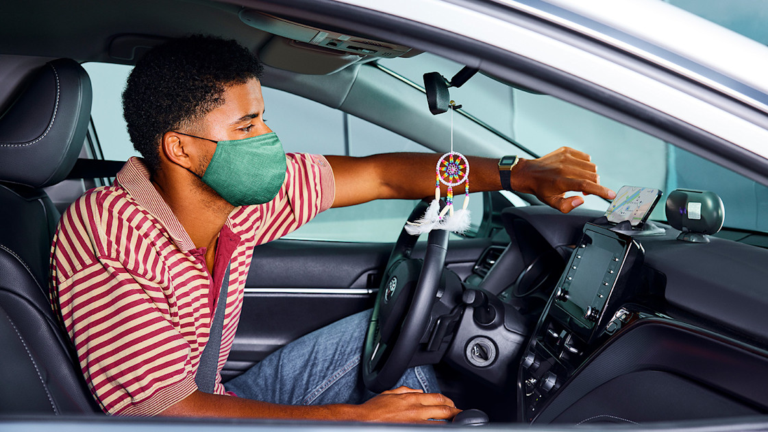 Lyft commits $6.5 million to COVID-19 relief efforts