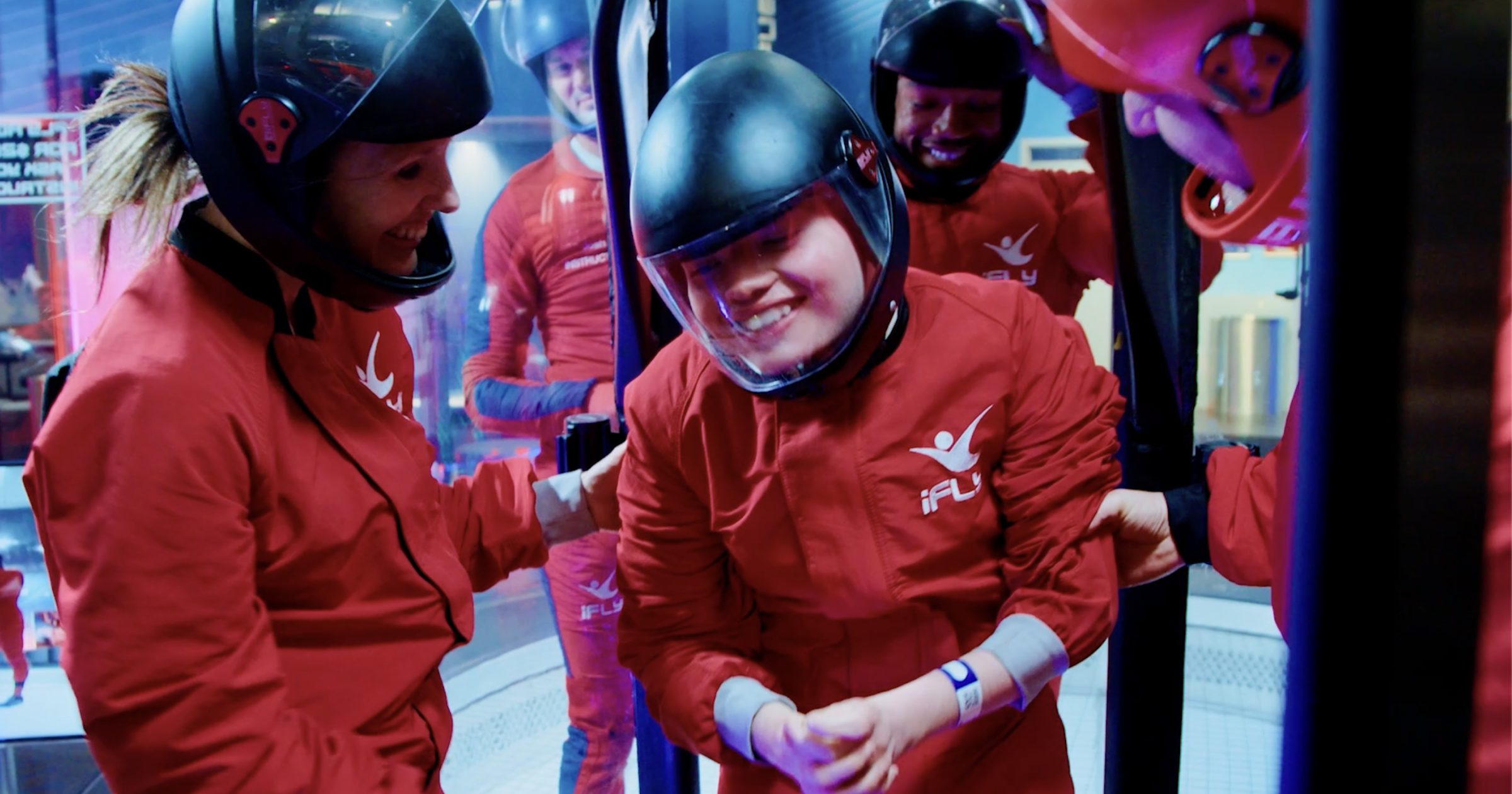 S2 E3: Indoor Skydiving | Rett Revealed