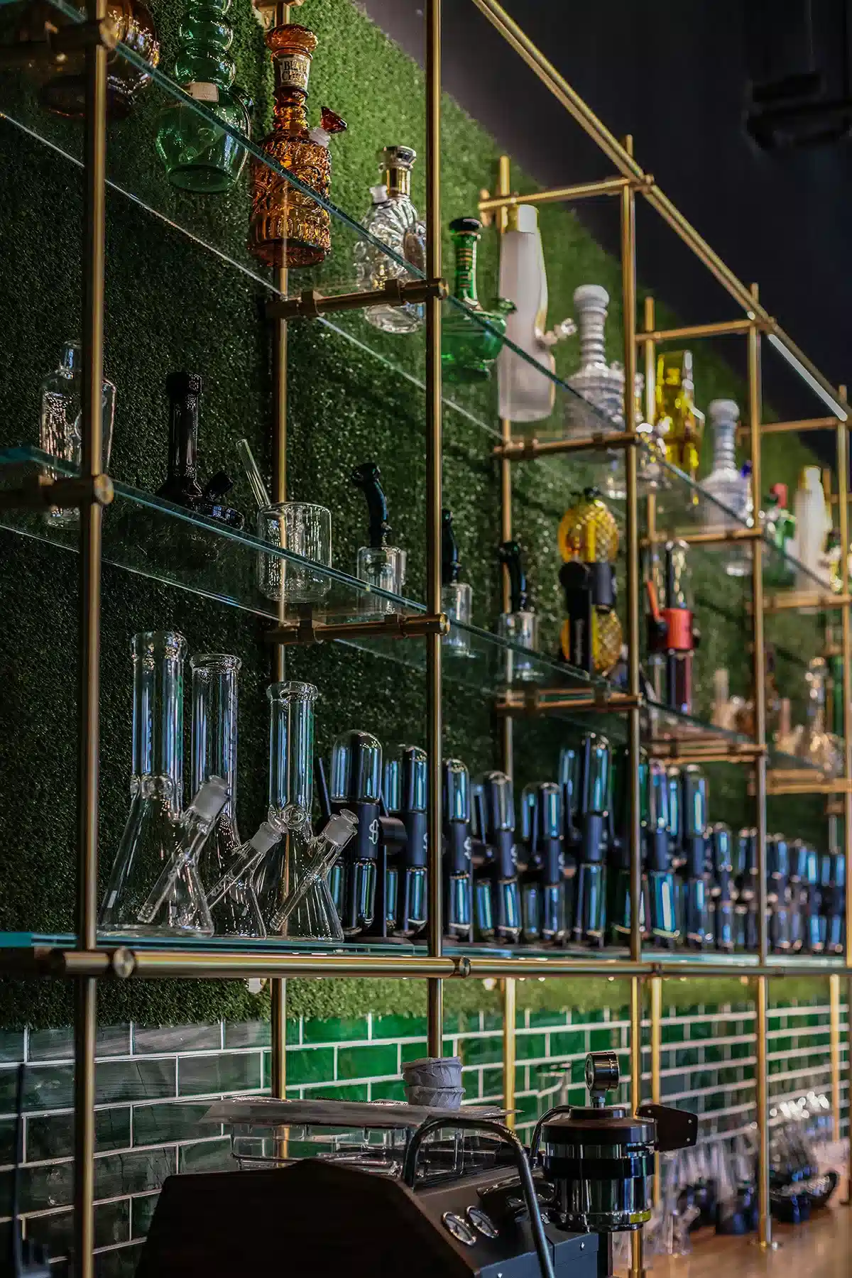 What are Cannabis Lounges & Where to Find Them | RISE Dispensaries