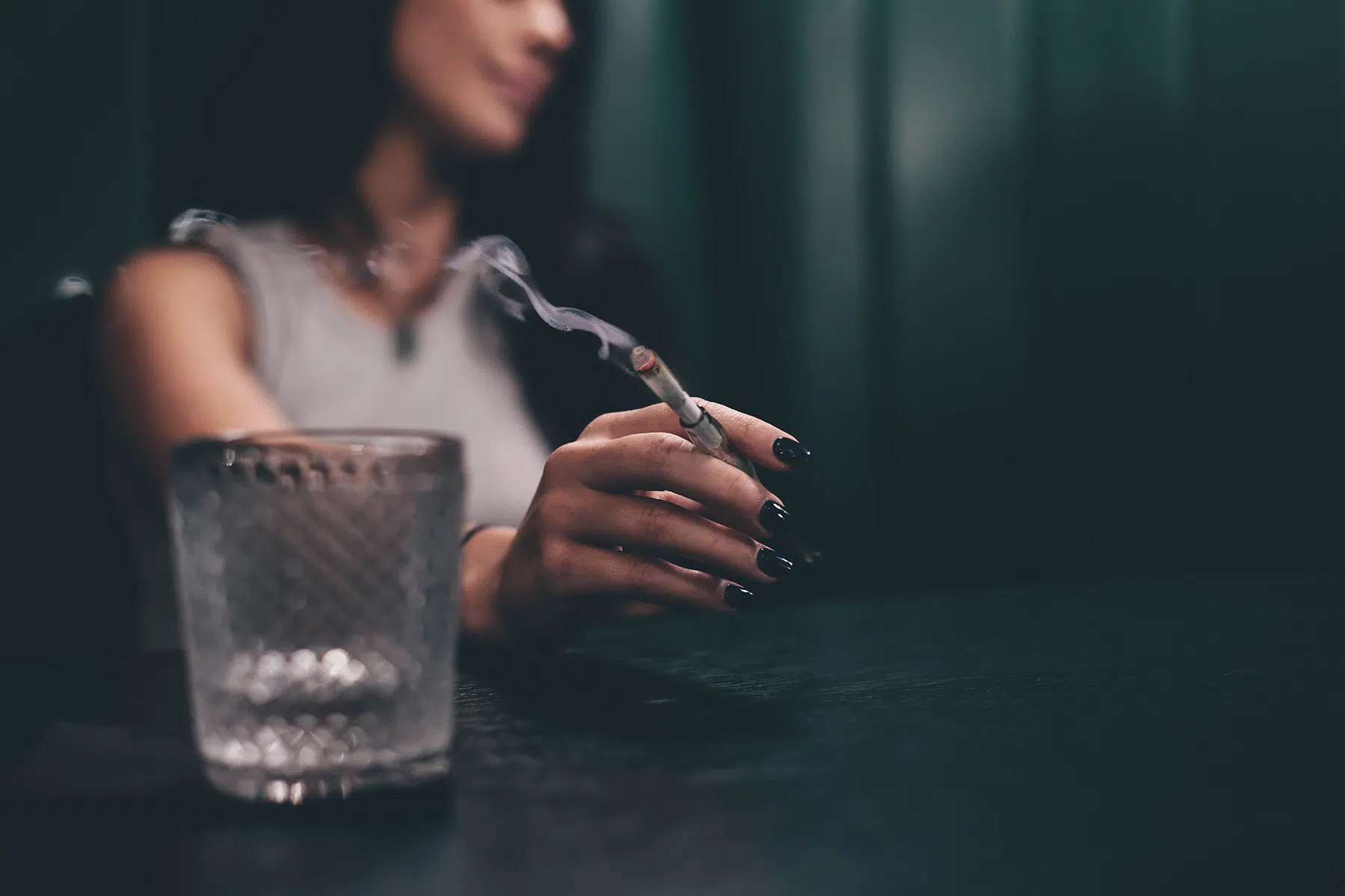 What are Cannabis Lounges & Where to Find Them | RISE Dispensaries