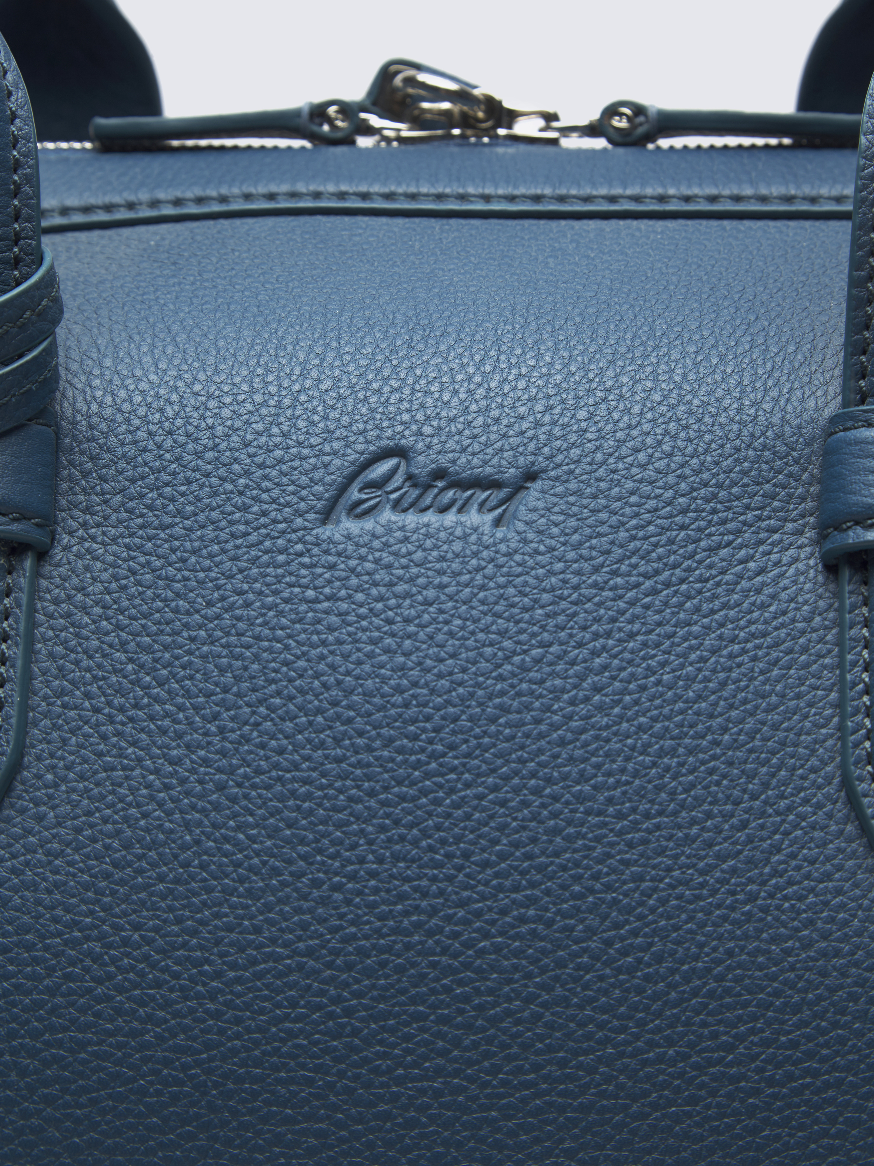 Sapphire blue grained leather duffle bag | Brioni® us Official Store
