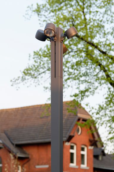 Profile poles · BEGA