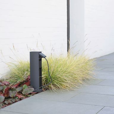 Connecting pillars · BEGA