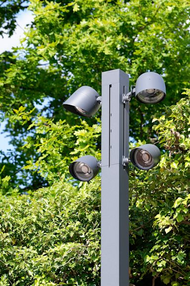 Profile poles · BEGA