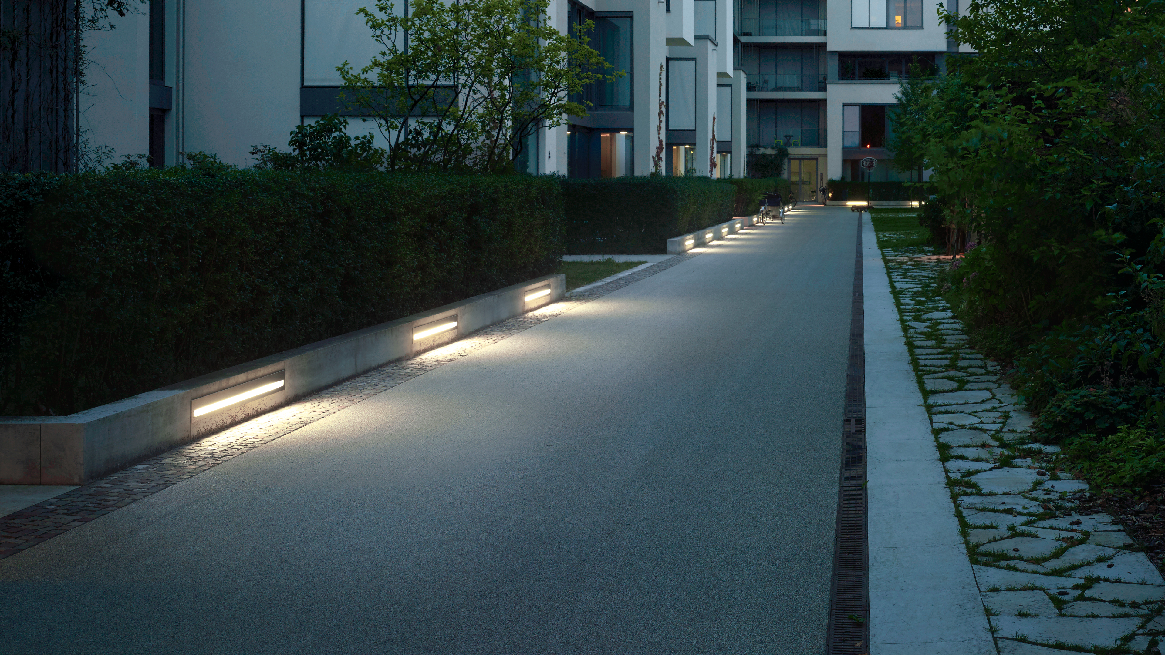 Recessed wall luminaires made of stainless steel · BEGA
