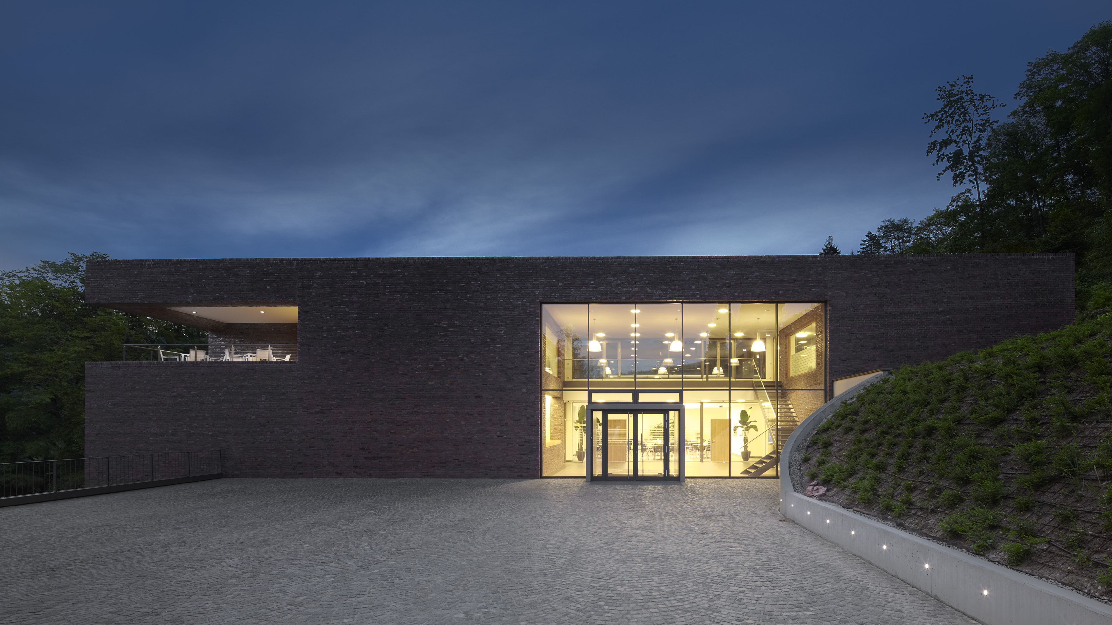 Heidelberg Institute for Theoretical Studies · BEGA