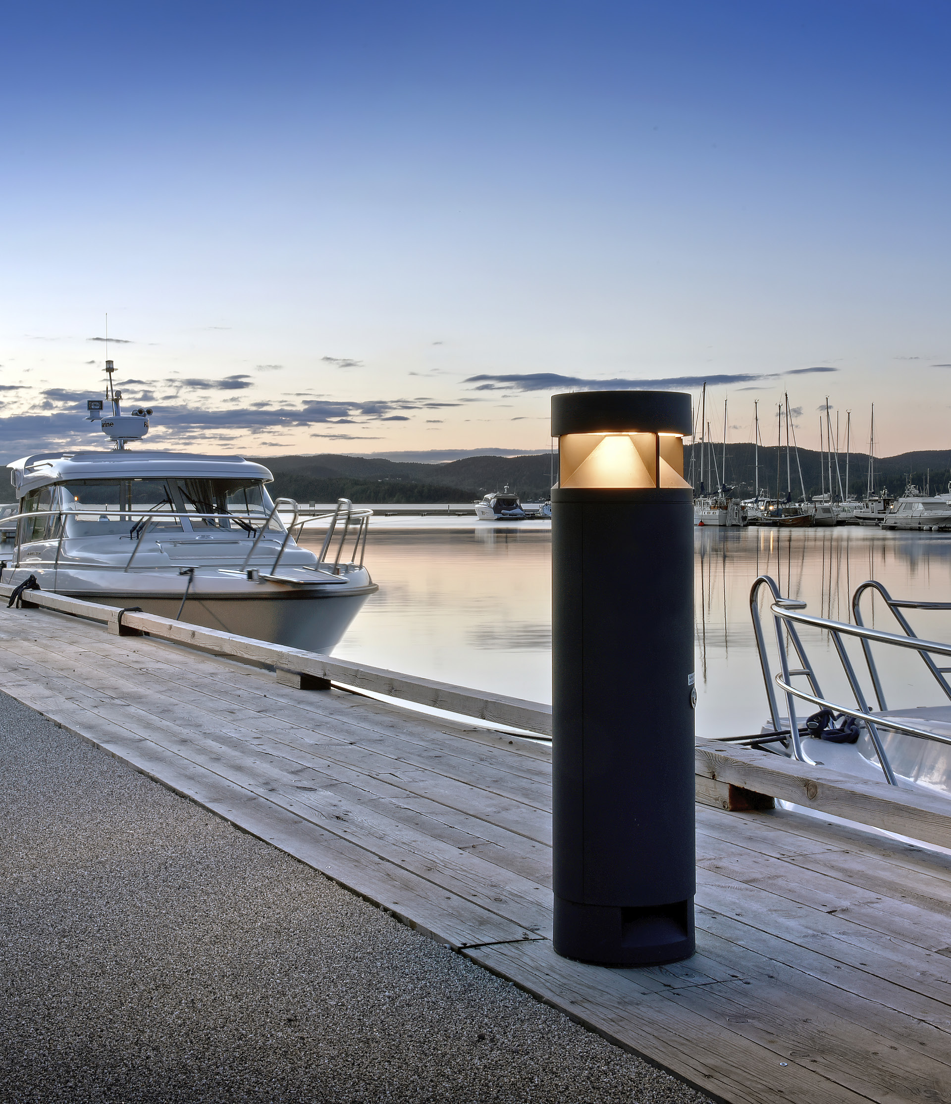 Light building elements · BEGA