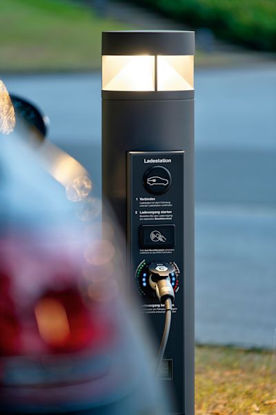 Bollard tubes with integrated loading unit · BEGA
