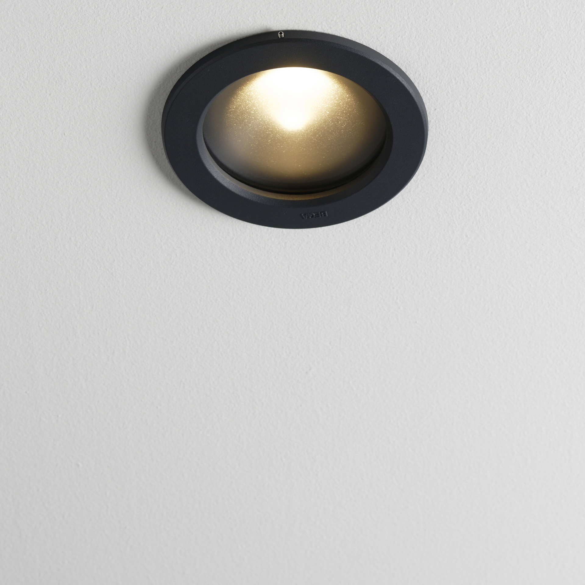 Luminaires with BEGA Zoom optics · BEGA