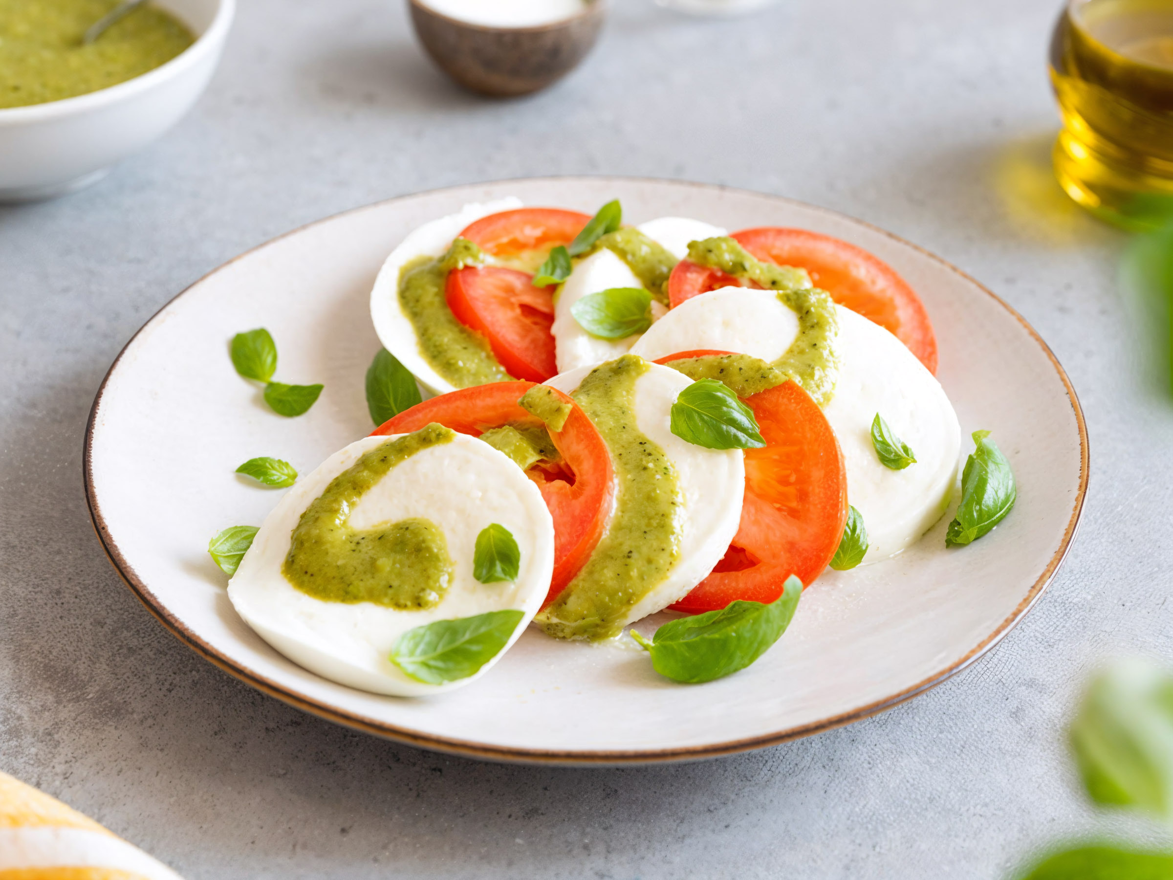 Caprese con pesto: la ricetta sana, fresca e veloce | Barilla