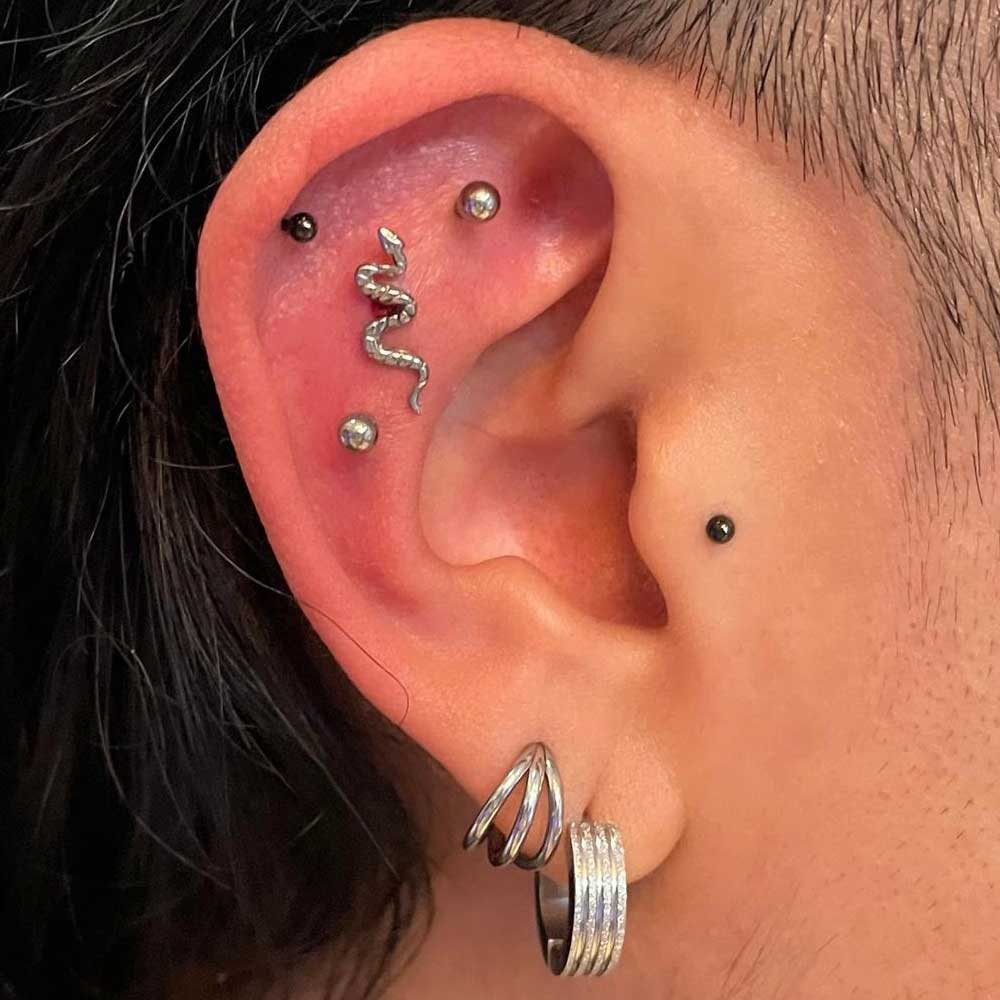 Choosing the right Jewellery | Valhalla Tattoo